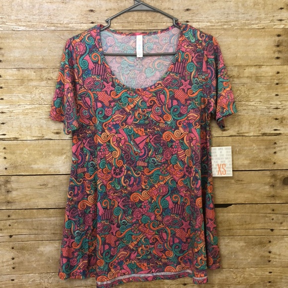 LuLaRoe | Tops | Brand New Lularoe Perfect Tee | Poshmark